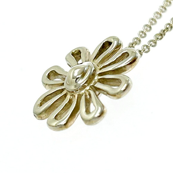Tiffany & Co. | Jewelry | Tiffany Paloma Picasso Daisy Flower Necklace ...